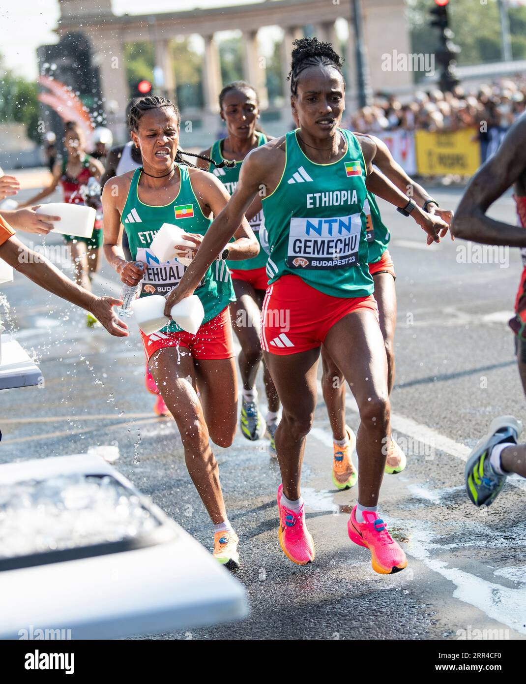 Tsehay Gemechu of Ethiopia competing in the women’s marathon on day 8 ...