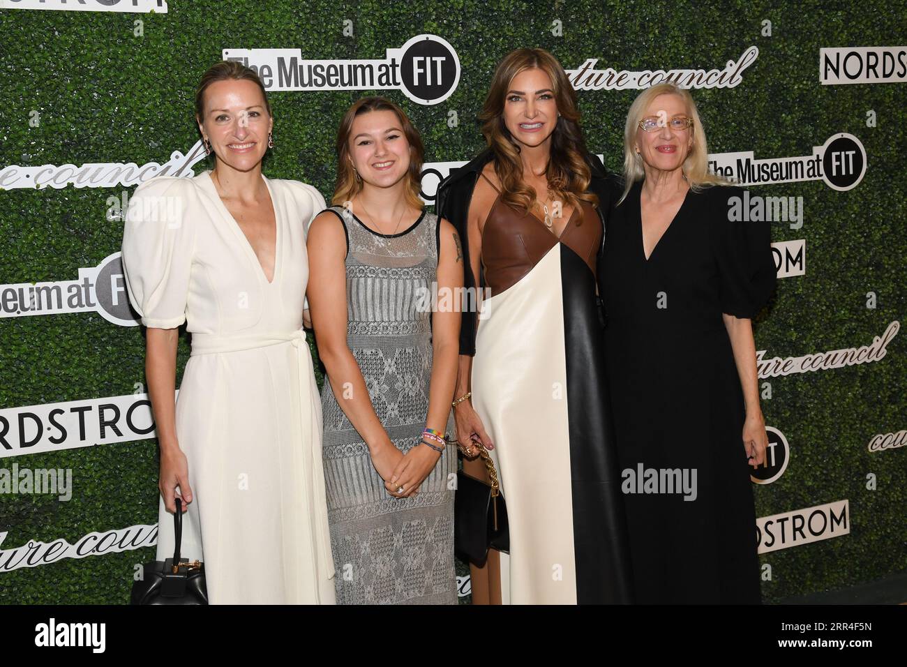 Valerie shaw hi-res stock photography and images - Alamy