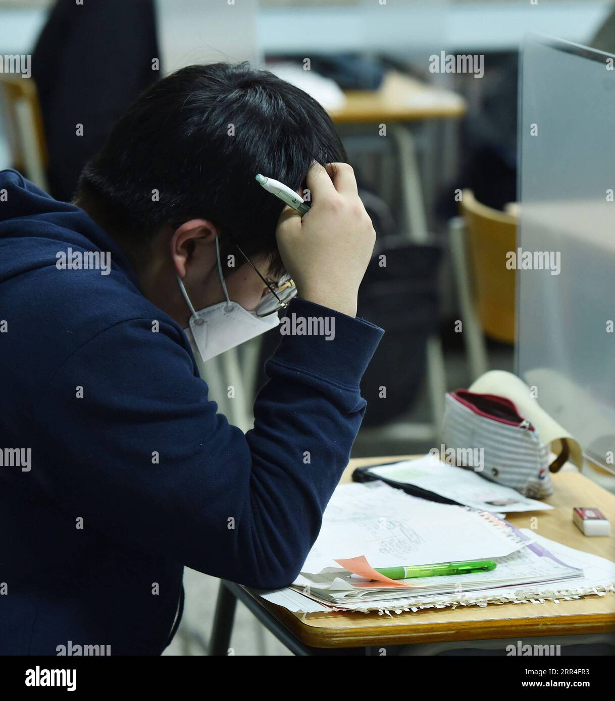 College scholastic ability test hi-res stock photography and images - Alamy