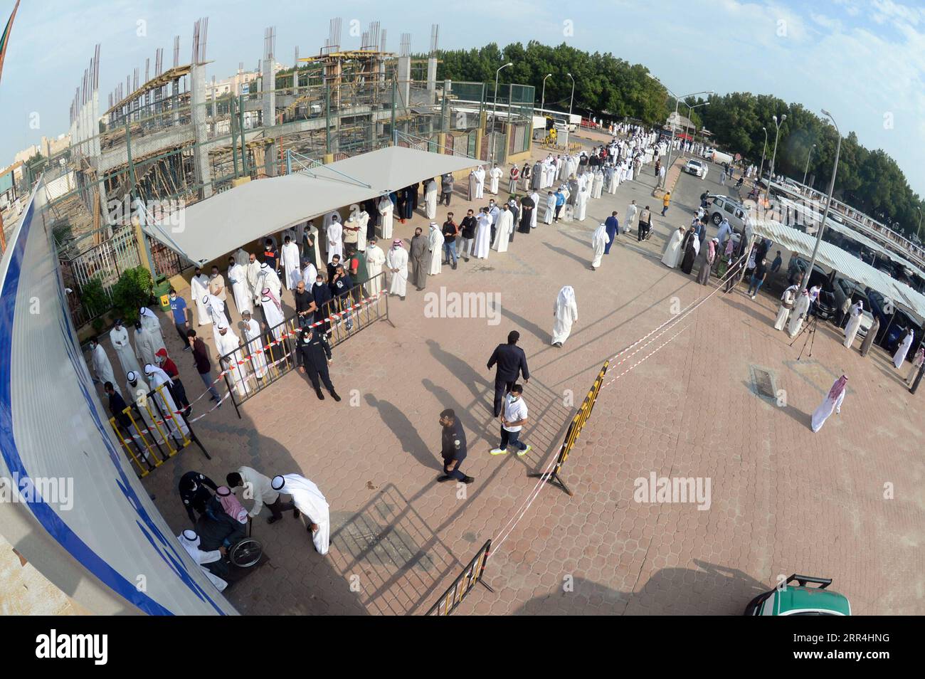 Kuwait parliamentary hi-res stock photography and images - Alamy