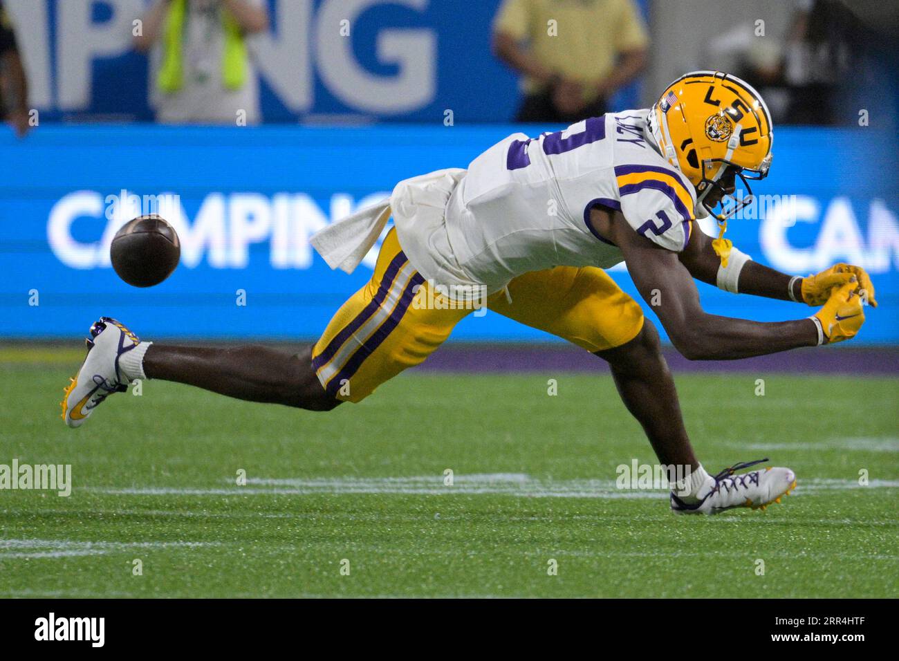 LSU wide receiver Kyren Lacy (2) drops a pass during the first half of ...