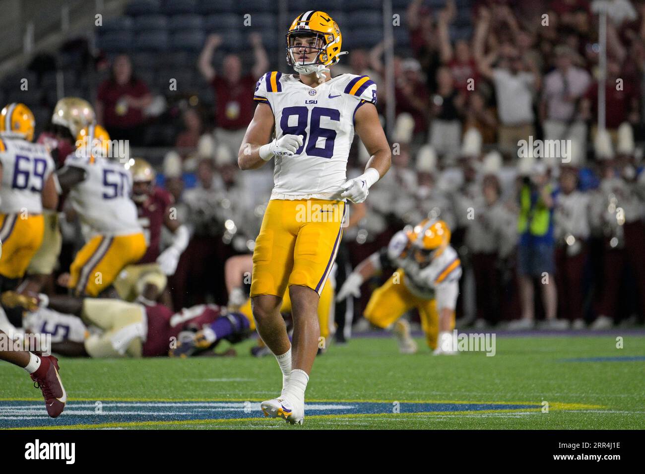 LSU tight end Mason Taylor (86) watches after running a route during ...