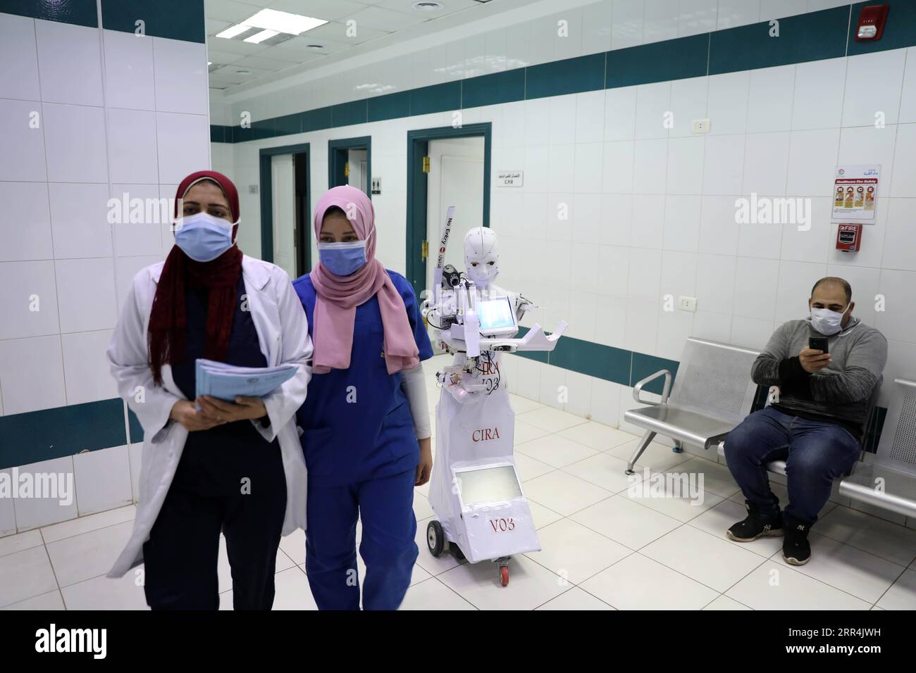201206 -- TANTA EGYPT, Dec. 6, 2020 -- Cira 03 robot is seen at a ...