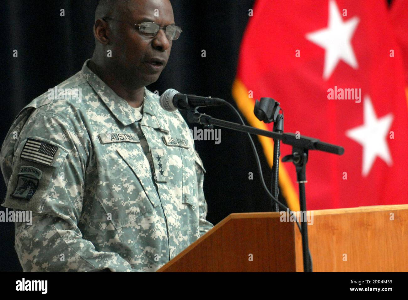 Gen lloyd austin hi-res stock photography and images - Alamy