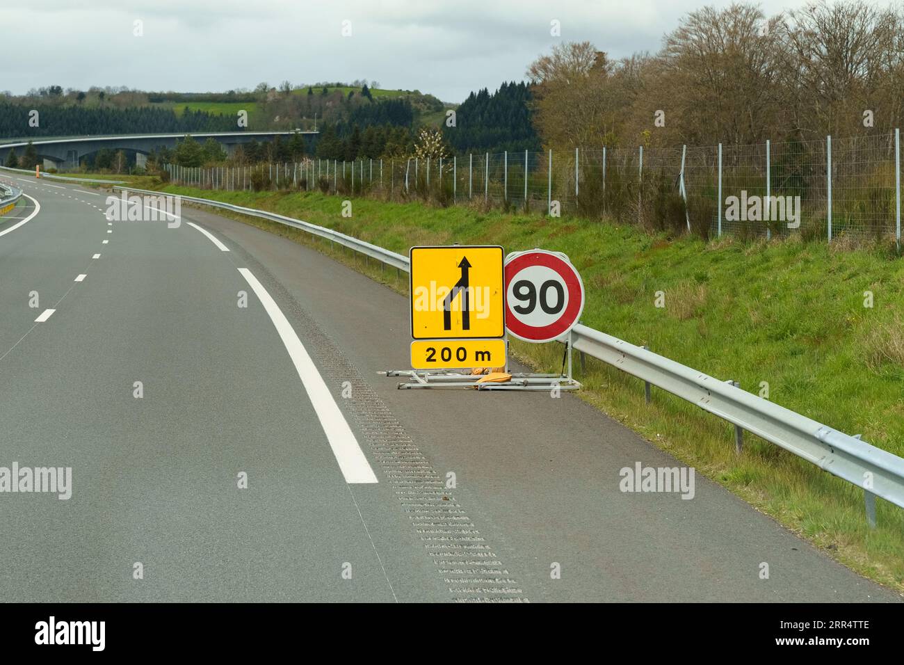 There is a temporary road sign on the motorway - the narrowing of the ...