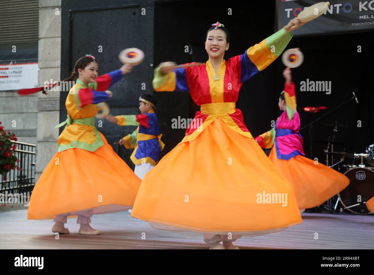 Toronto korean festival hi-res stock photography and images - Alamy