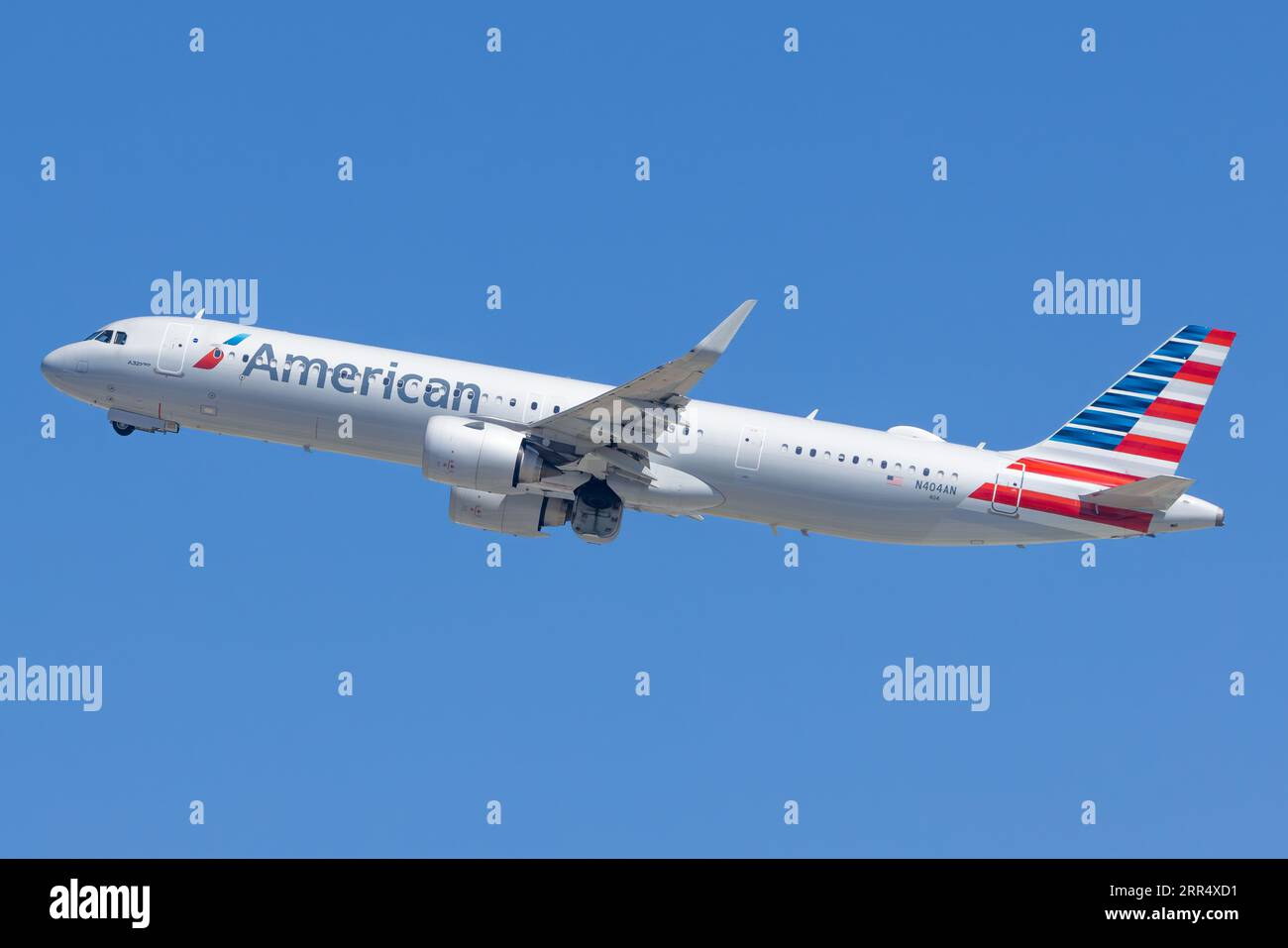 Airbus a321 253nx performance hi-res stock photography and images - Alamy