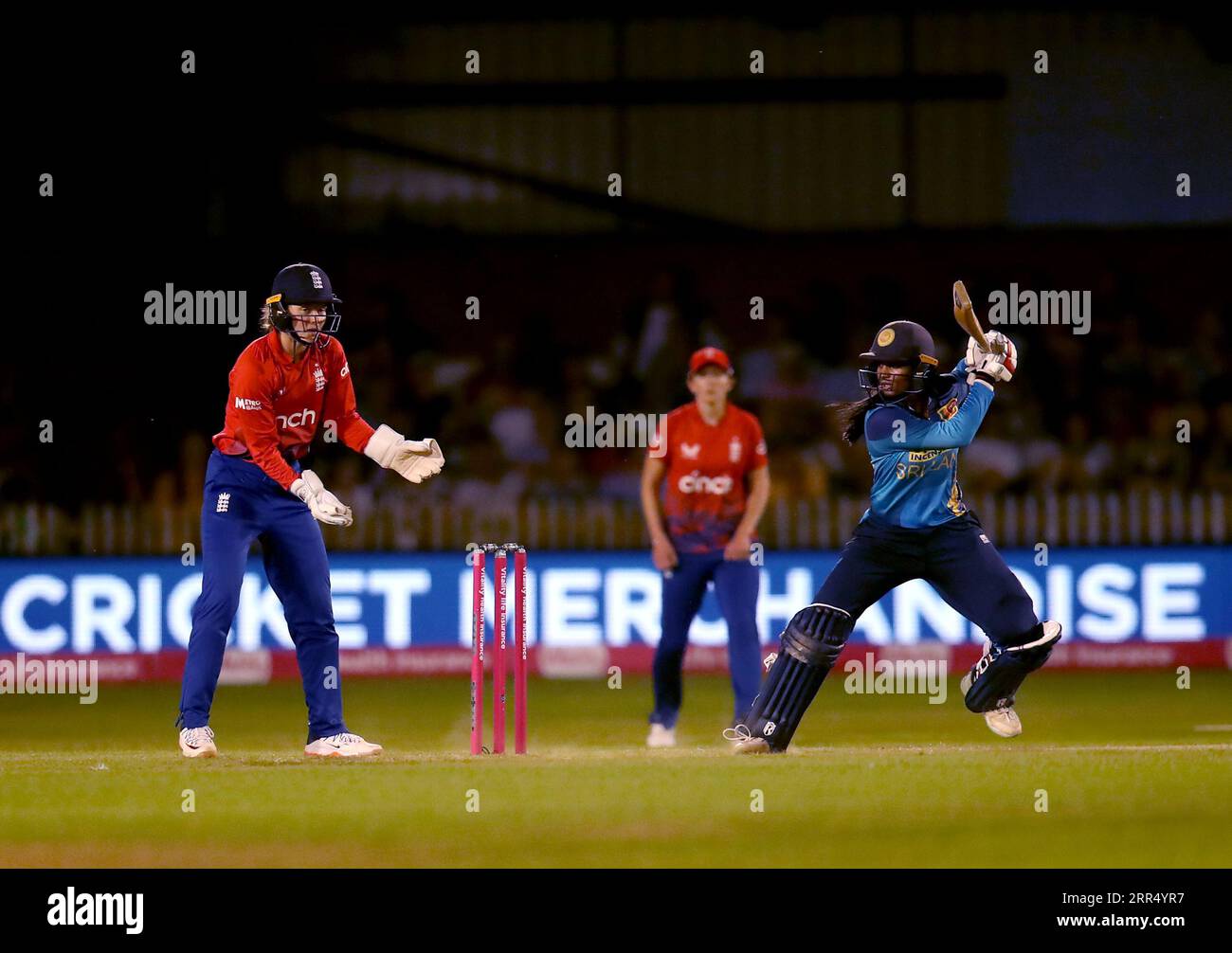 Vishmi gunaratne hi-res stock photography and images - Alamy