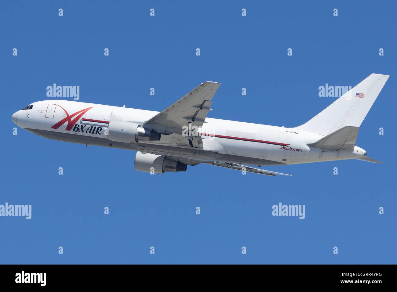 Aircraft performance metrics hi-res stock photography and images - Alamy