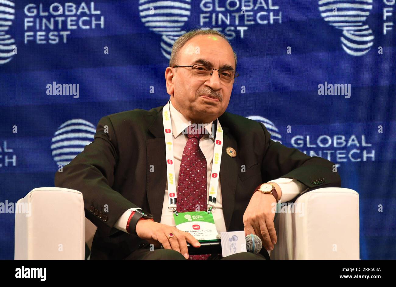 Sbi mumbai hi-res stock photography and images - Alamy