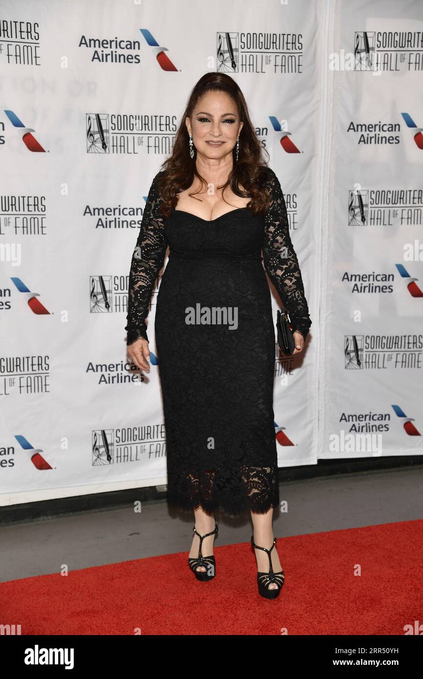 Gloria Estefan attends the 52nd annual Songwriters Hall of Fame ...
