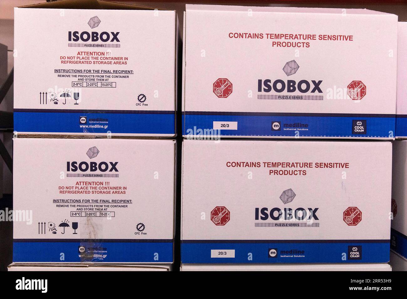 Covid 19 vaccine storage hi-res stock photography and images - Alamy