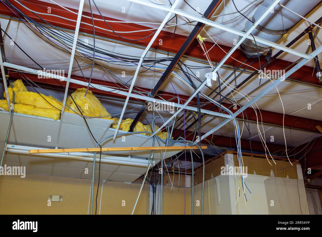 Dismantling of old ceiling is integrated into ceiling works during ...