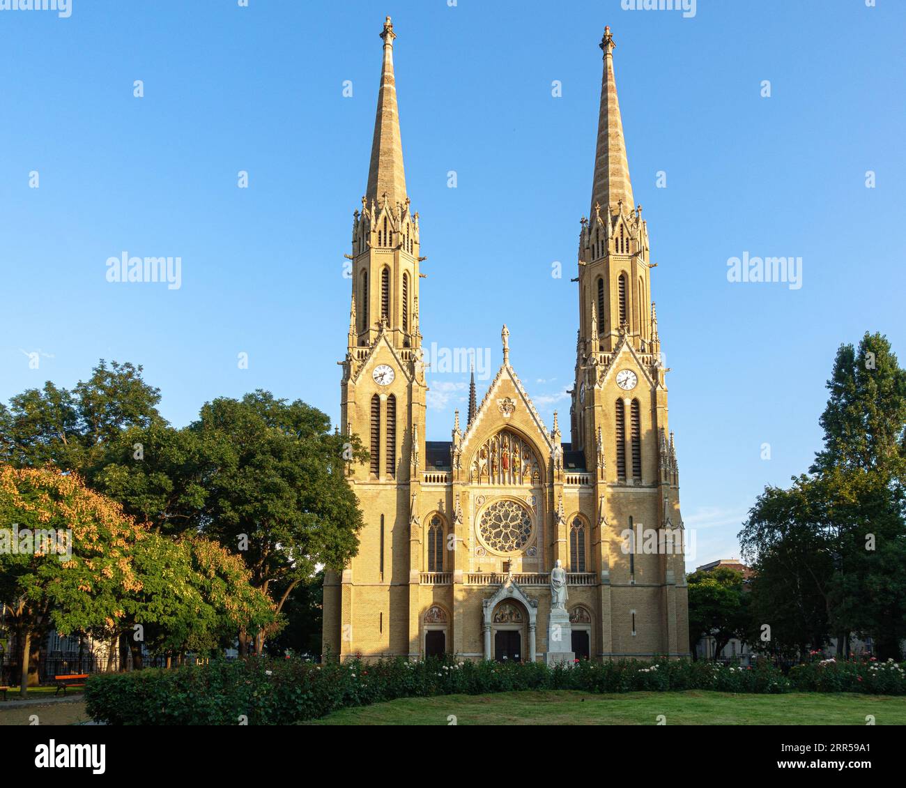 Saint elizabeth catholic church hi-res stock photography and images - Alamy