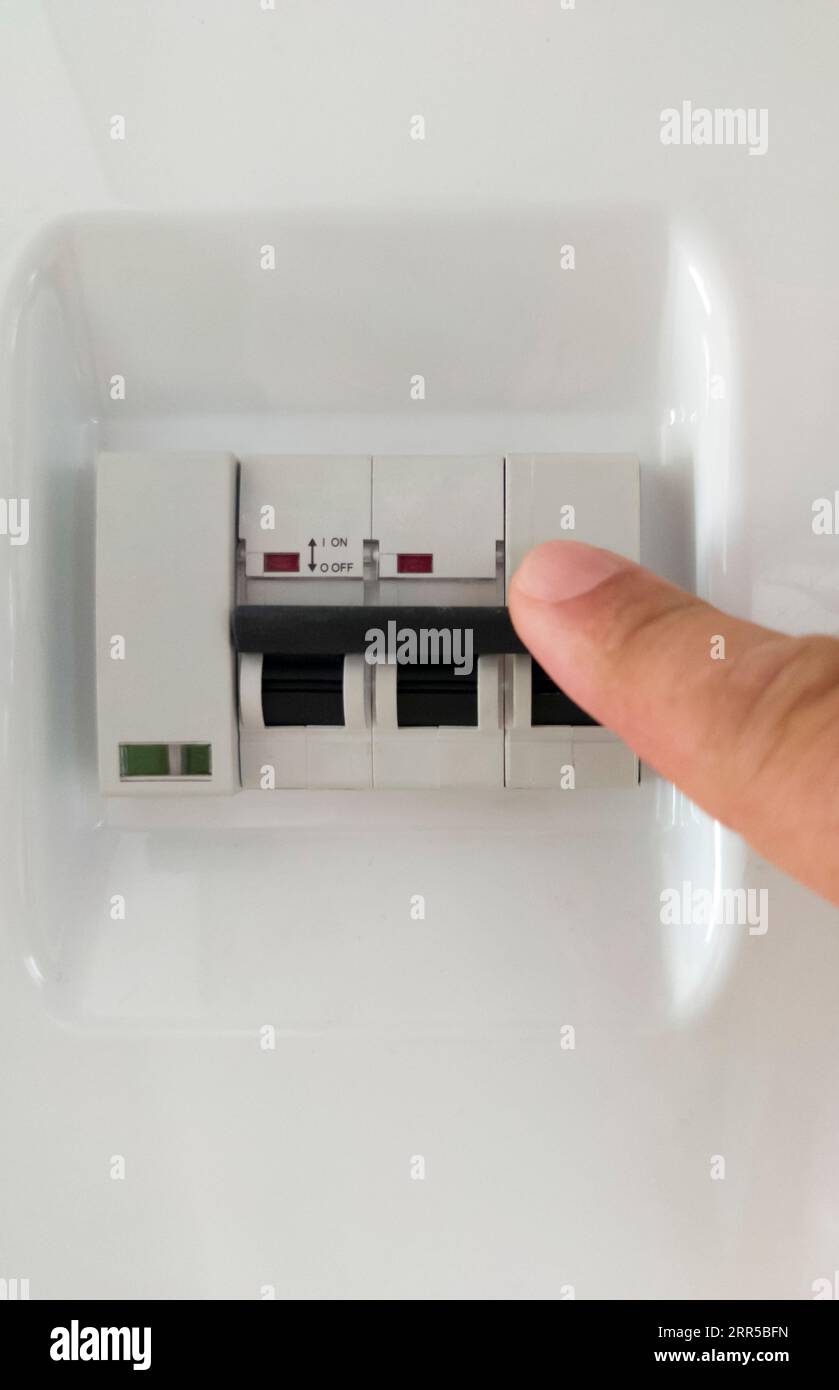 Surge protection systems hi-res stock photography and images - Alamy