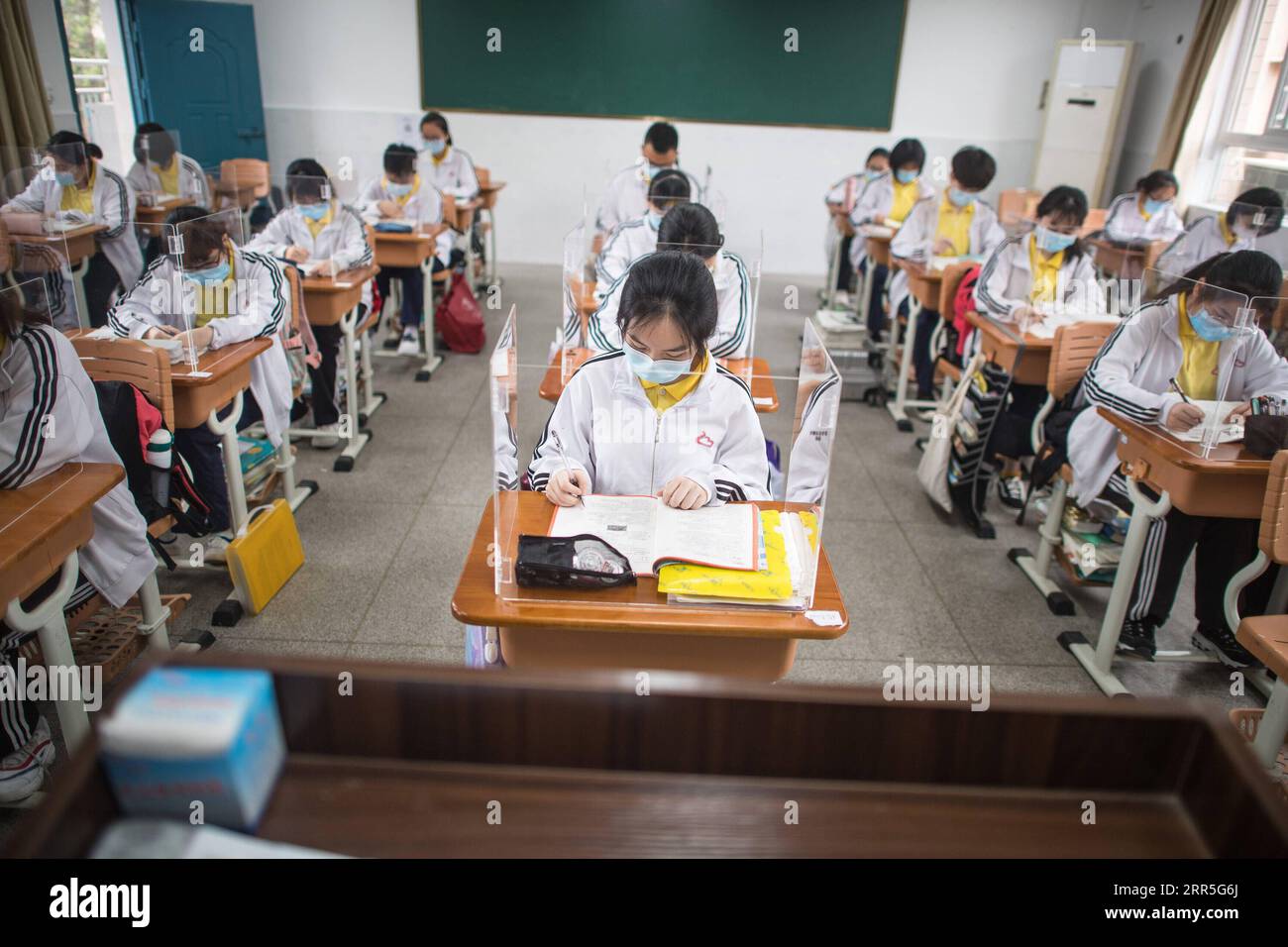 China school classroom desks hi-res stock photography and images - Alamy