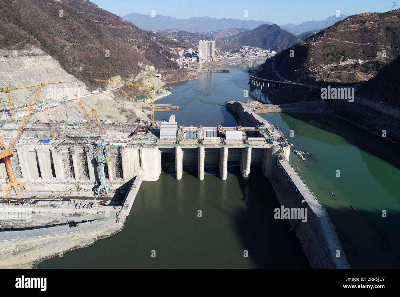 210108 -- ANKANG, Jan. 8, 2021 -- Aerial photo shows the construction ...
