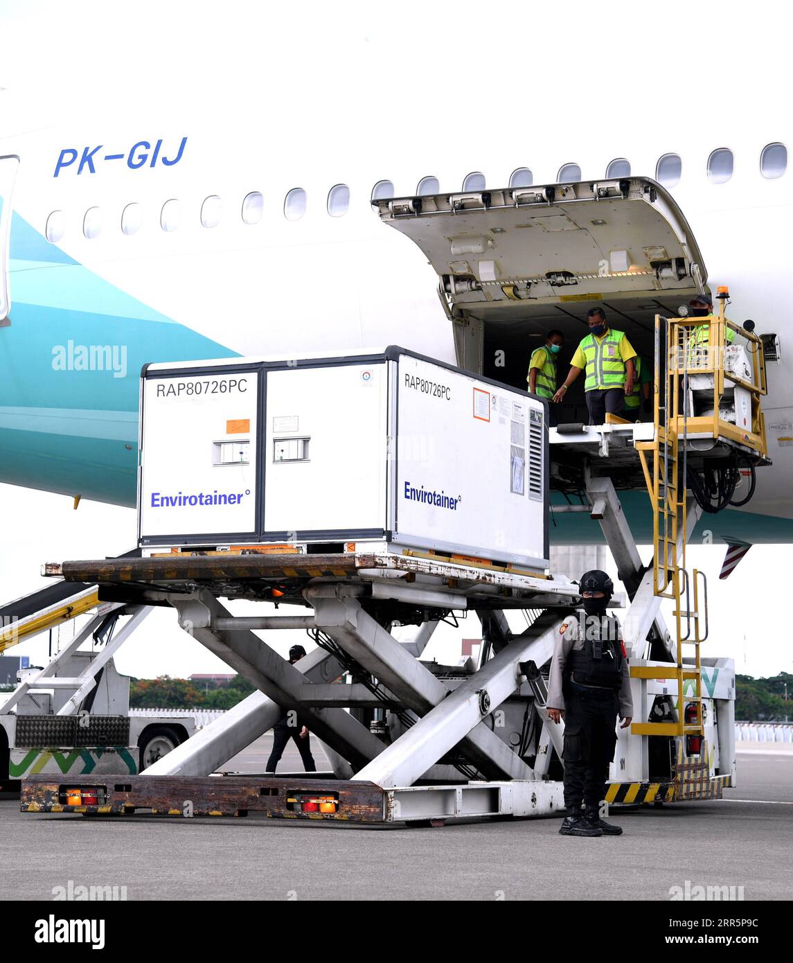 Bio plane hi-res stock photography and images - Alamy