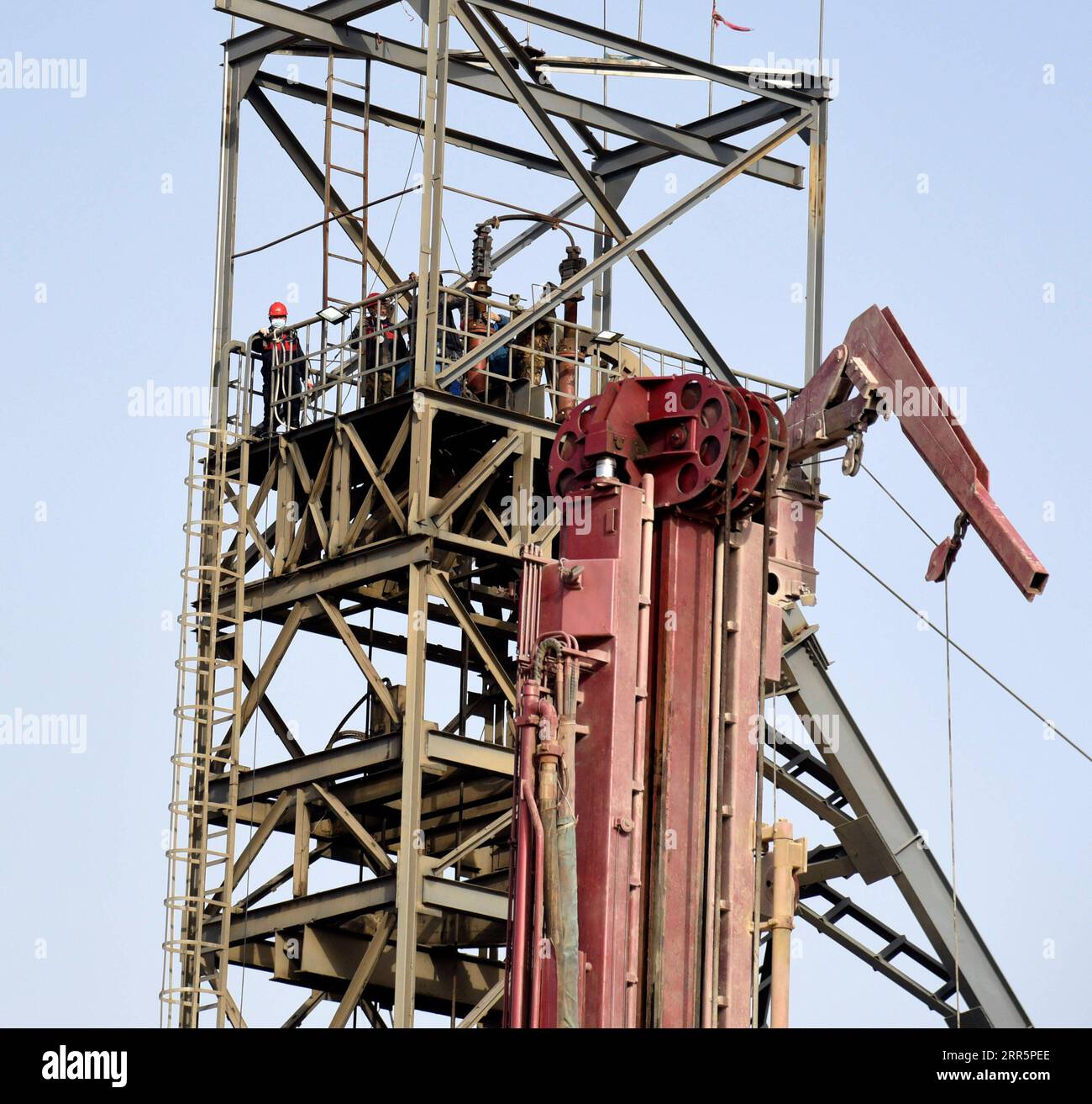 Explosion rescuecn hi-res stock photography and images - Alamy
