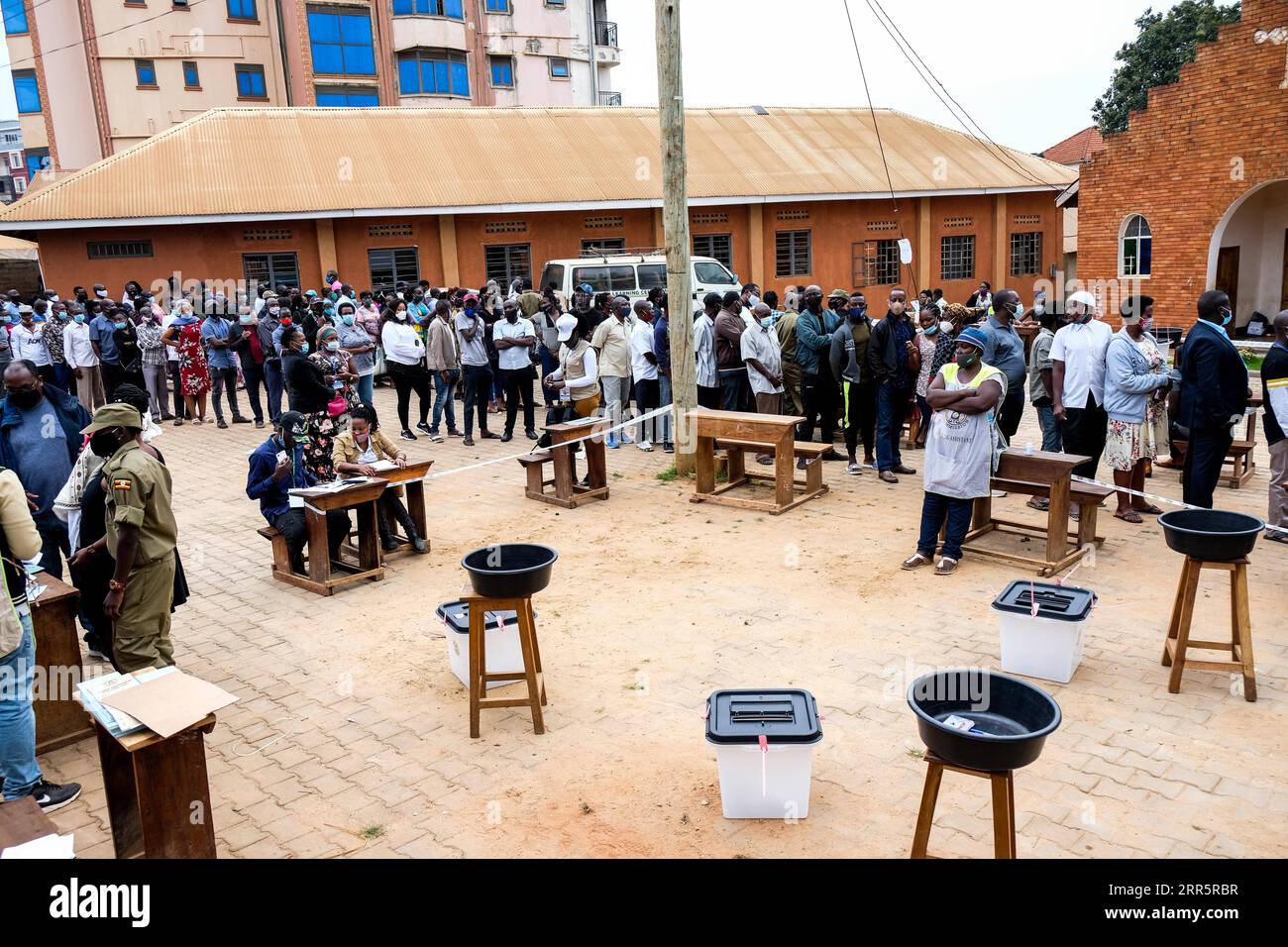 Uganda kampala election vote hi-res stock photography and images - Alamy