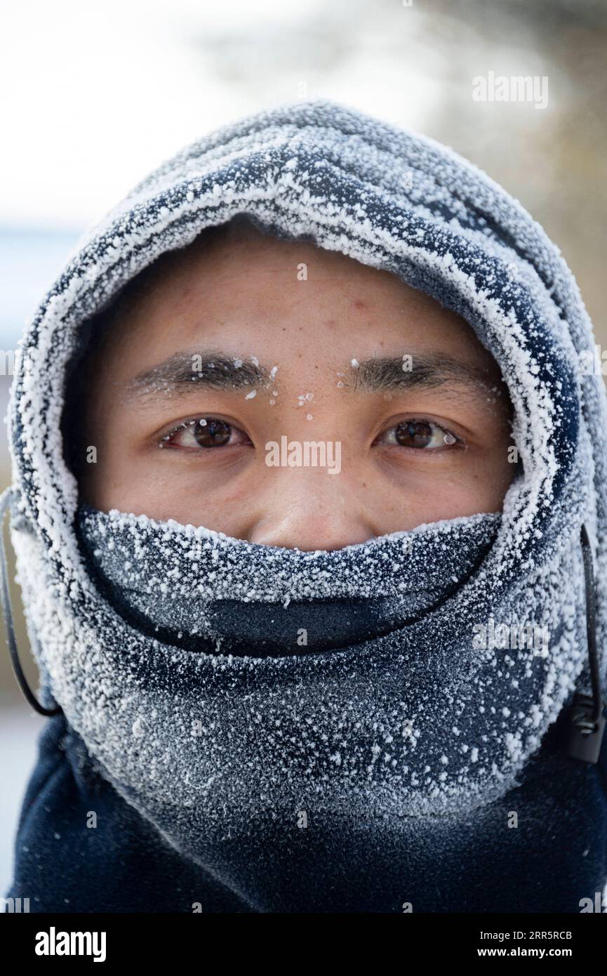 Minus 40 degrees celsius hi-res stock photography and images - Alamy