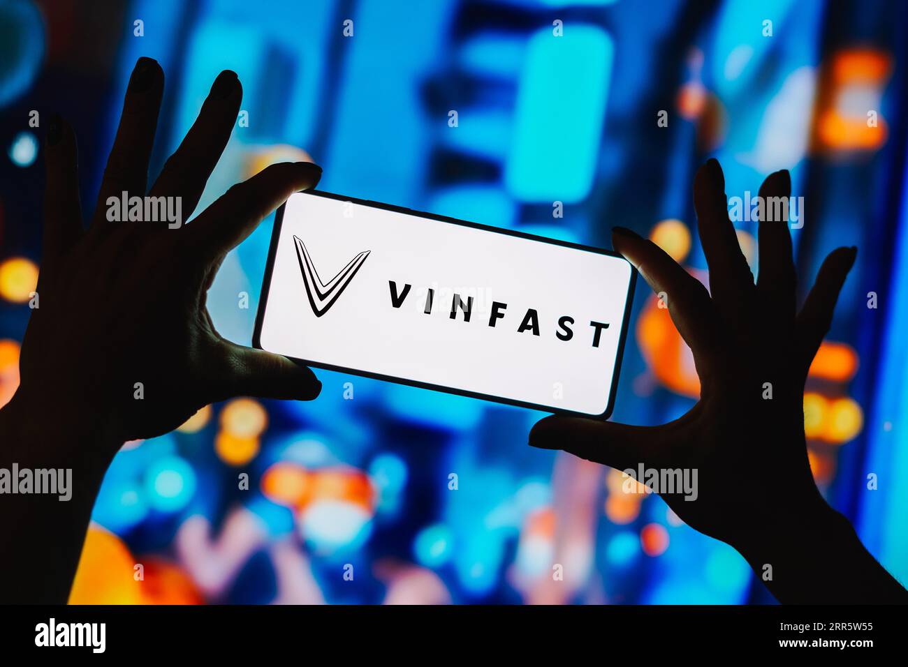 Vinfast logo hi-res stock photography and images - Alamy