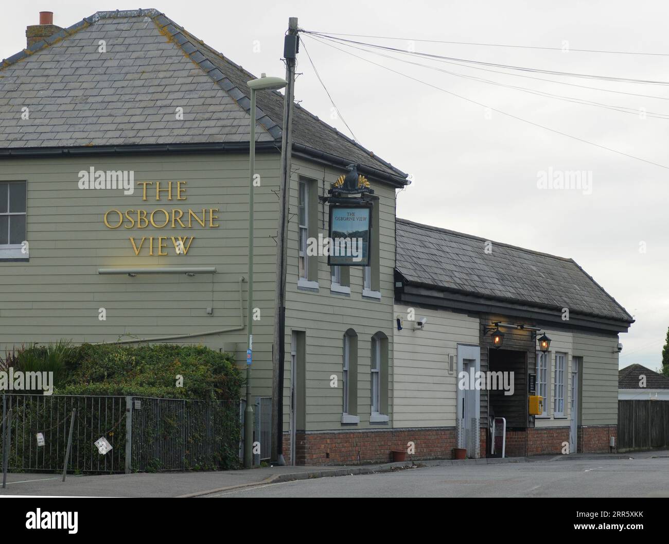 Osborne view pub hi-res stock photography and images - Alamy