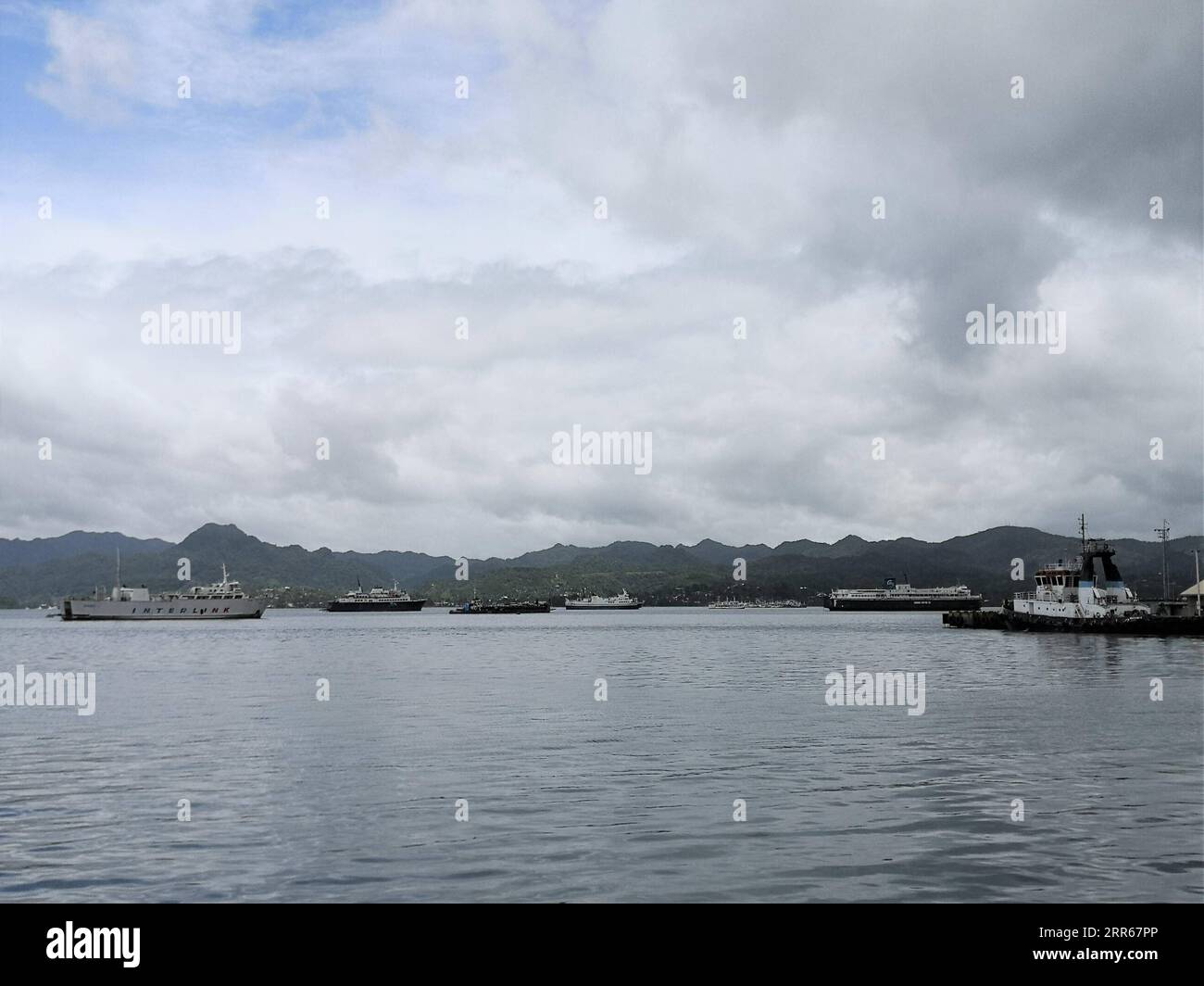 Tropical cyclone ana hi-res stock photography and images - Alamy