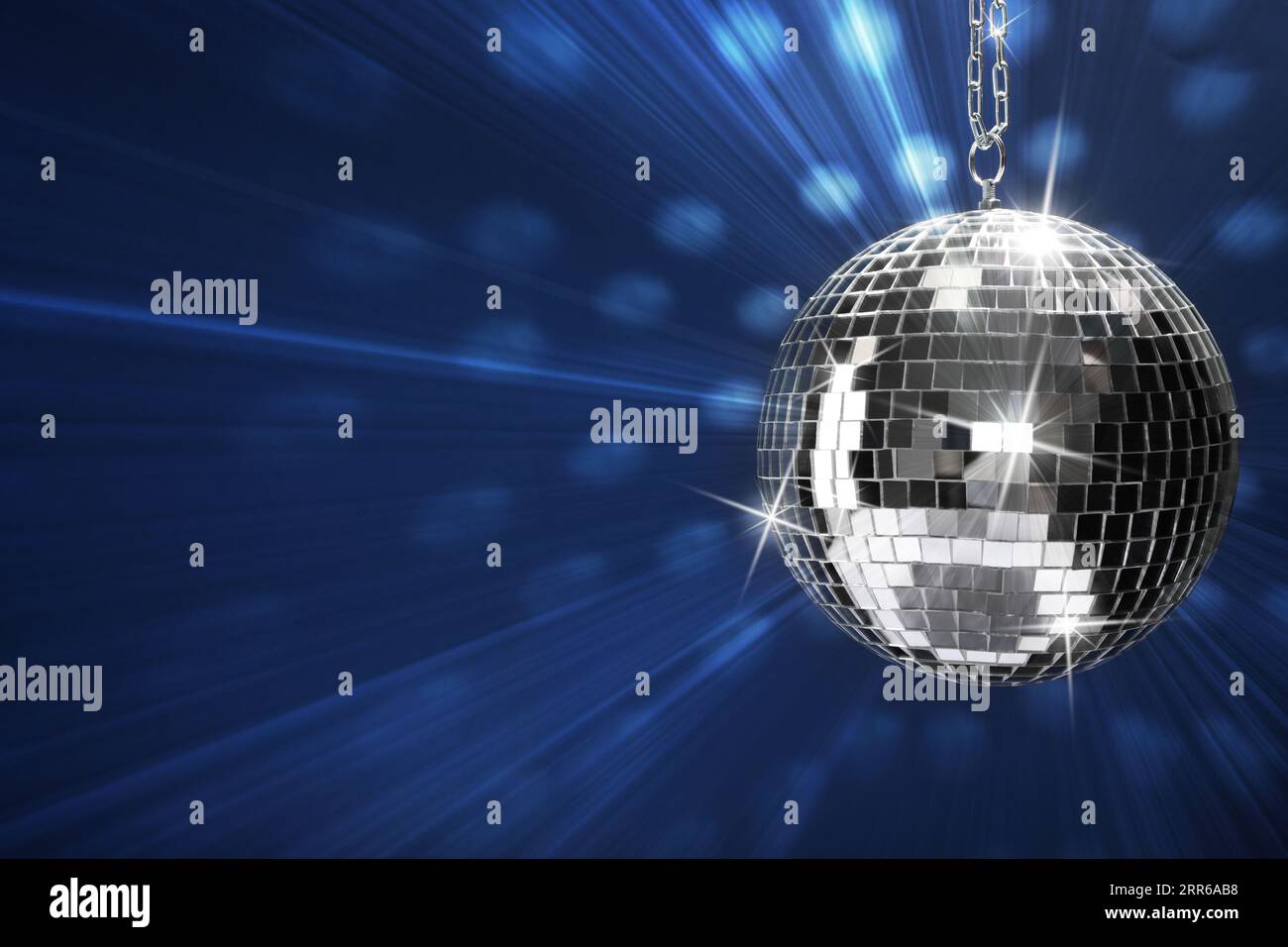 Disco ball illuminated nightclub hi-res stock photography and images ...