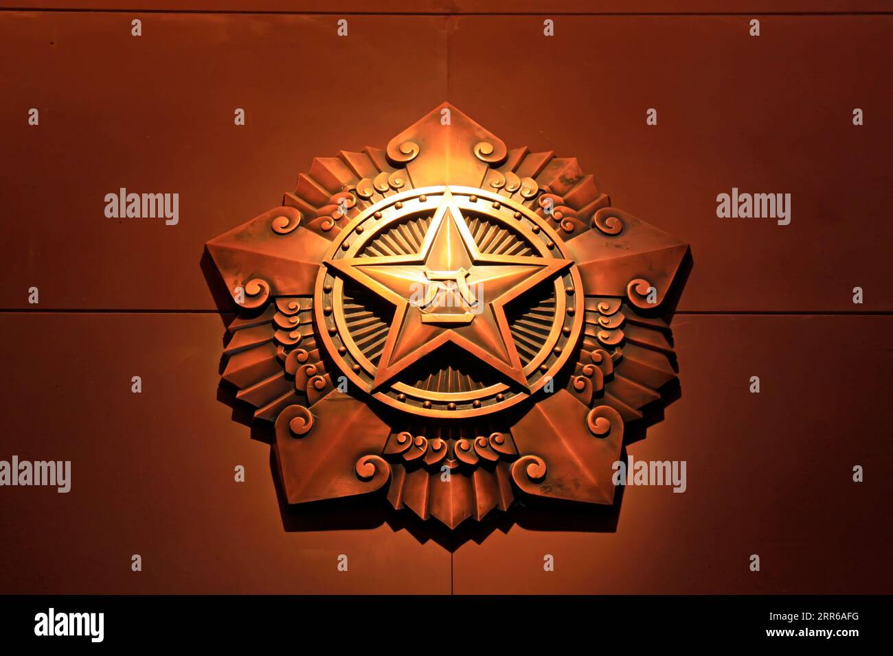 Bayi army badge of the Chinese people's liberation army (PLA), closeup ...