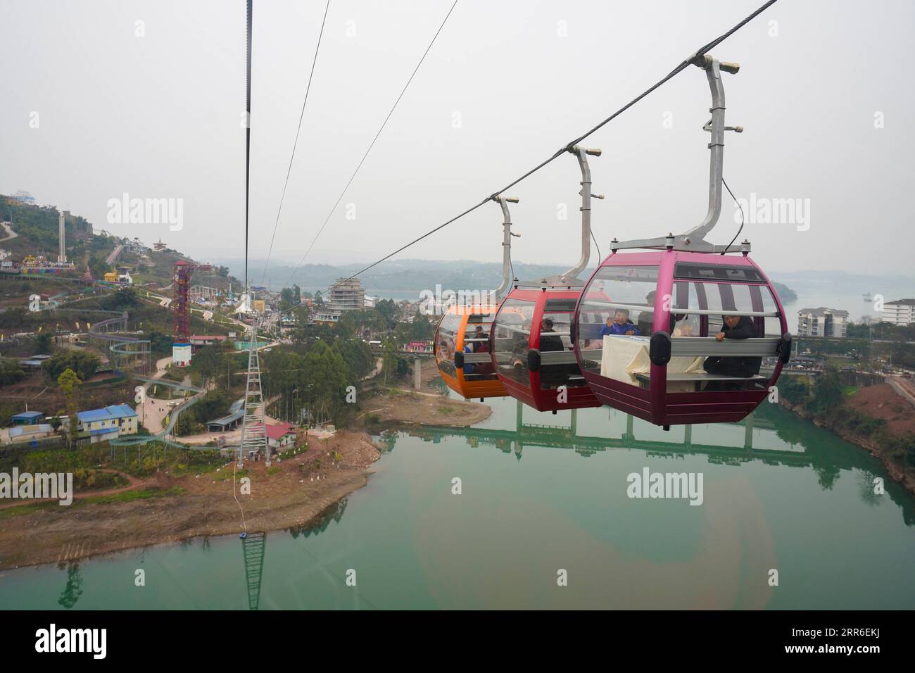 210210 -- CHONGQING, Feb. 10, 2021 -- Photo taken on Feb. 9, 2021 shows ...