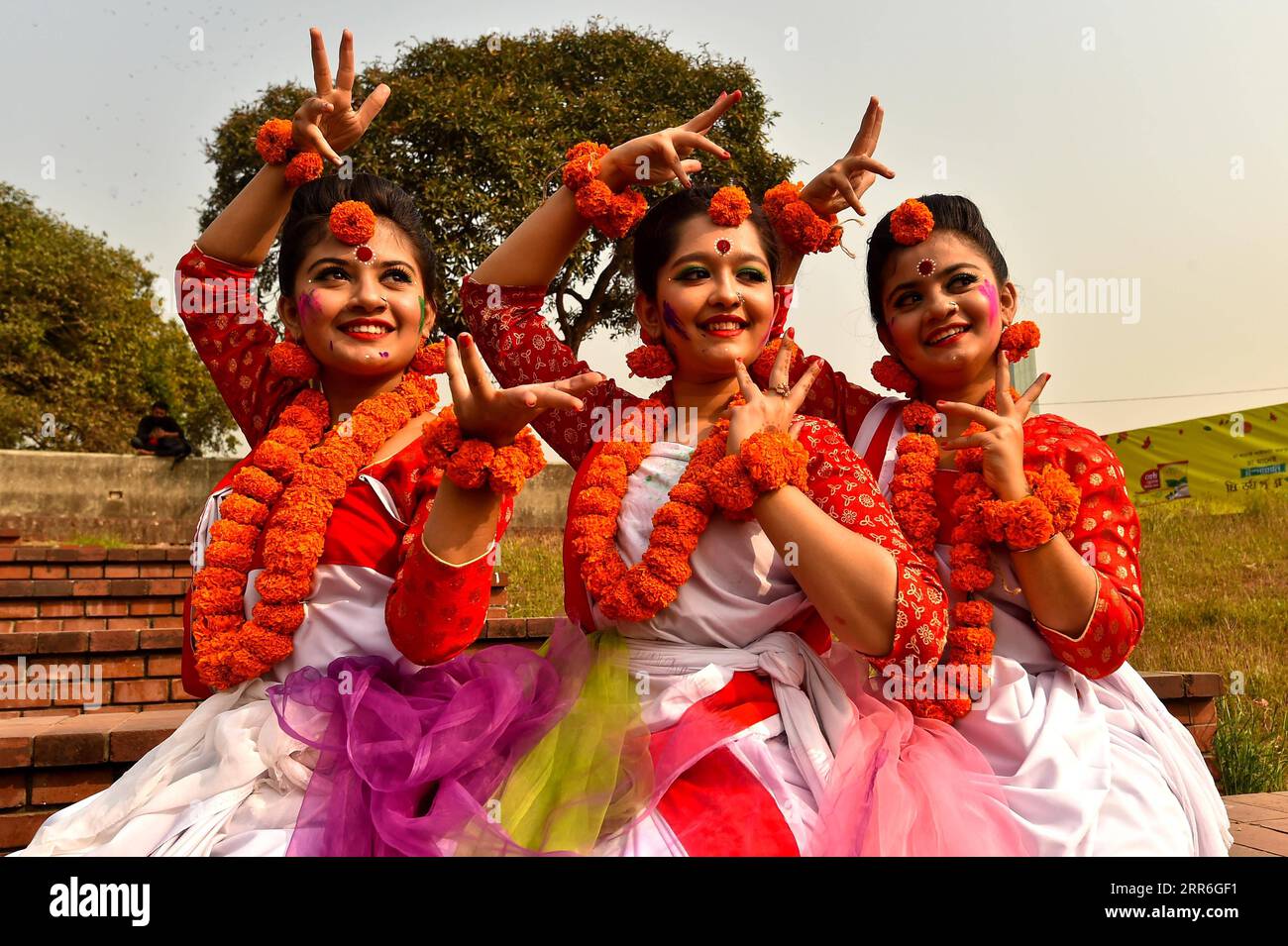 Pohela falgun hi-res stock photography and images - Alamy