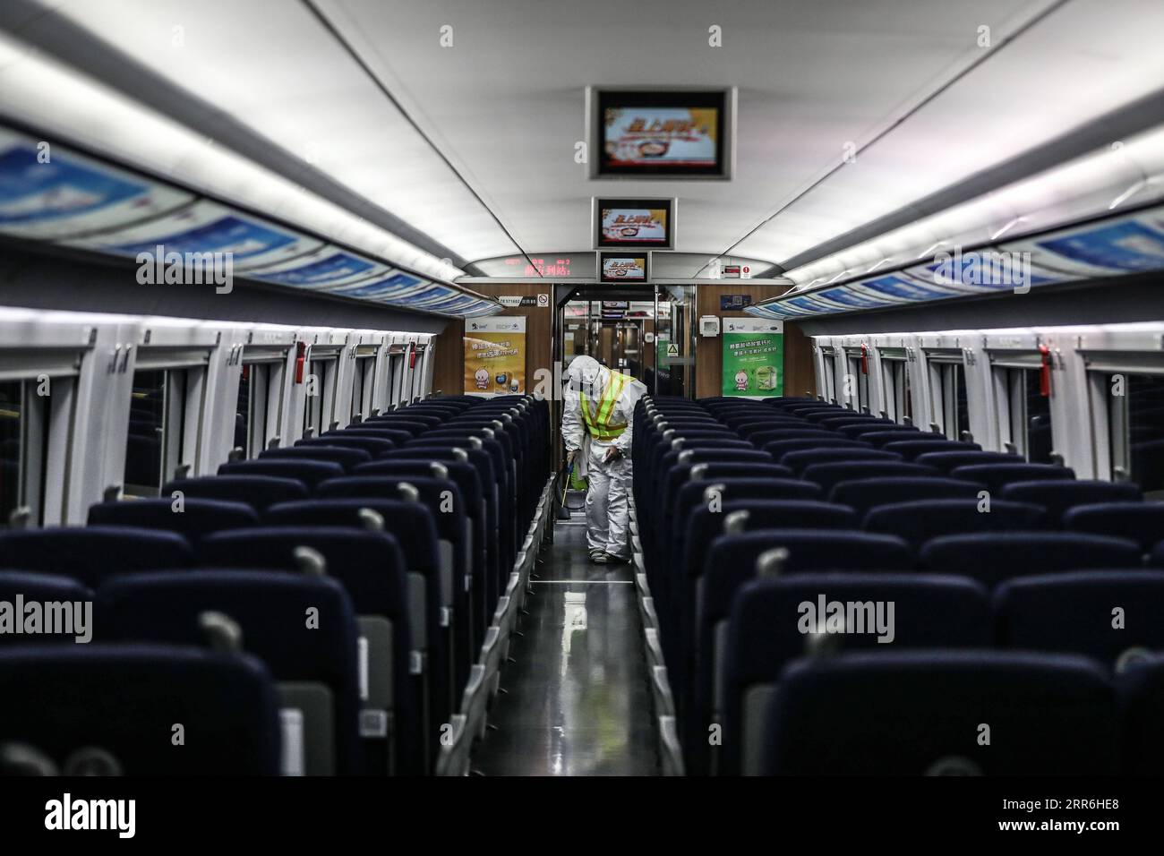 Festival wrkers hi-res stock photography and images - Alamy