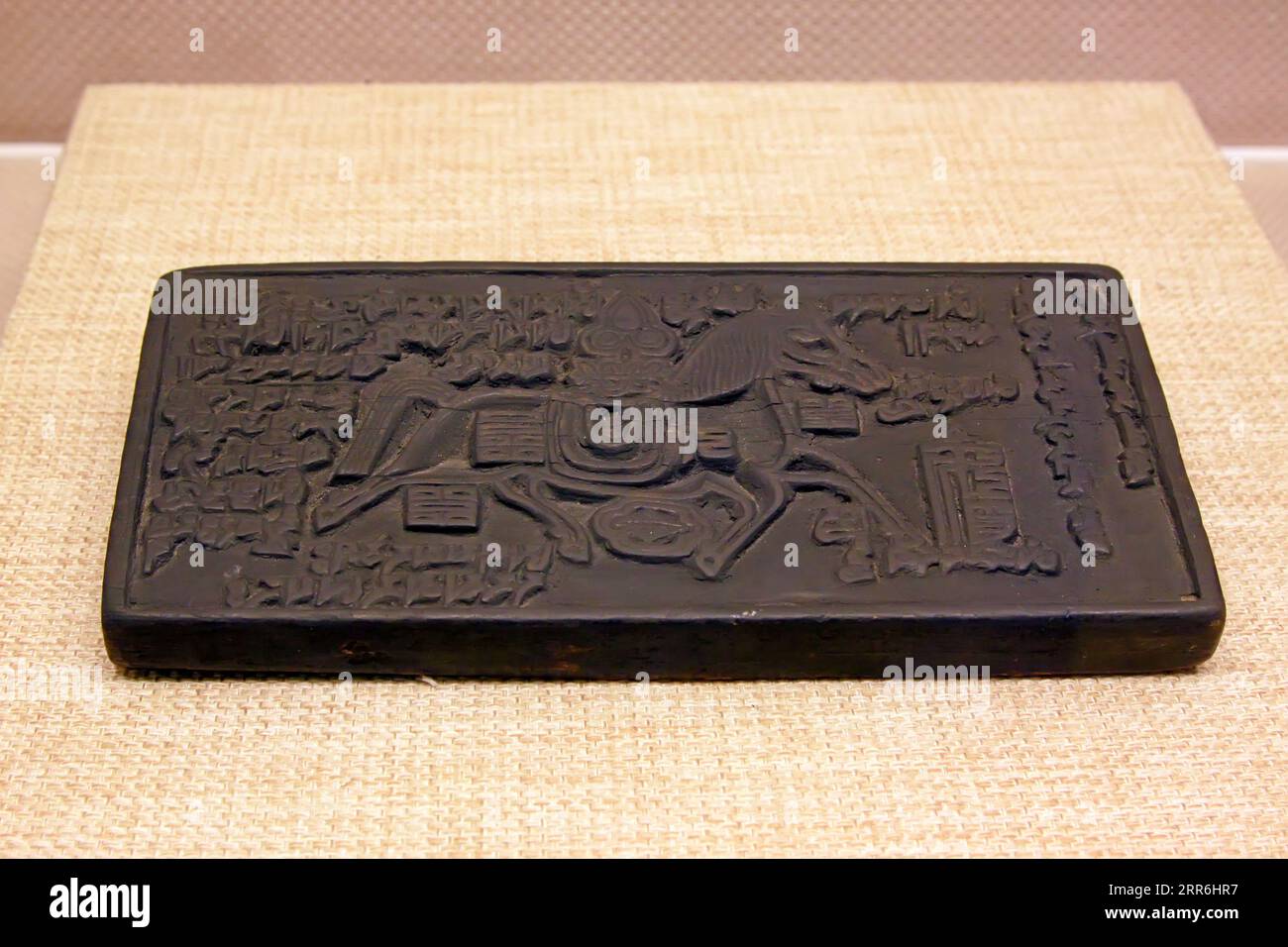 Wood engraving plate tools hi-res stock photography and images - Alamy