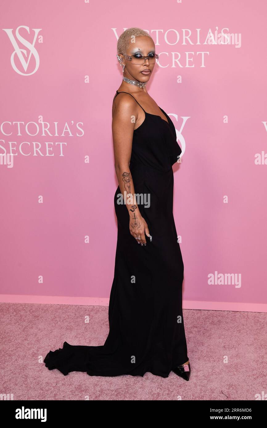 Doja cat tour hi-res stock photography and images - Alamy