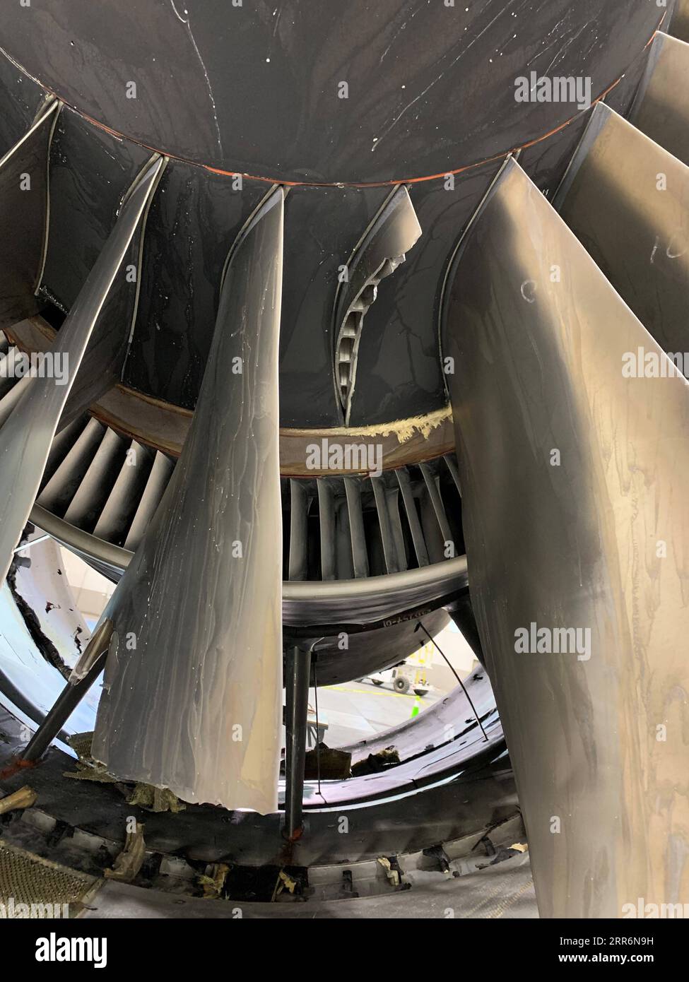 Fan aircraft engines hi-res stock photography and images - Alamy