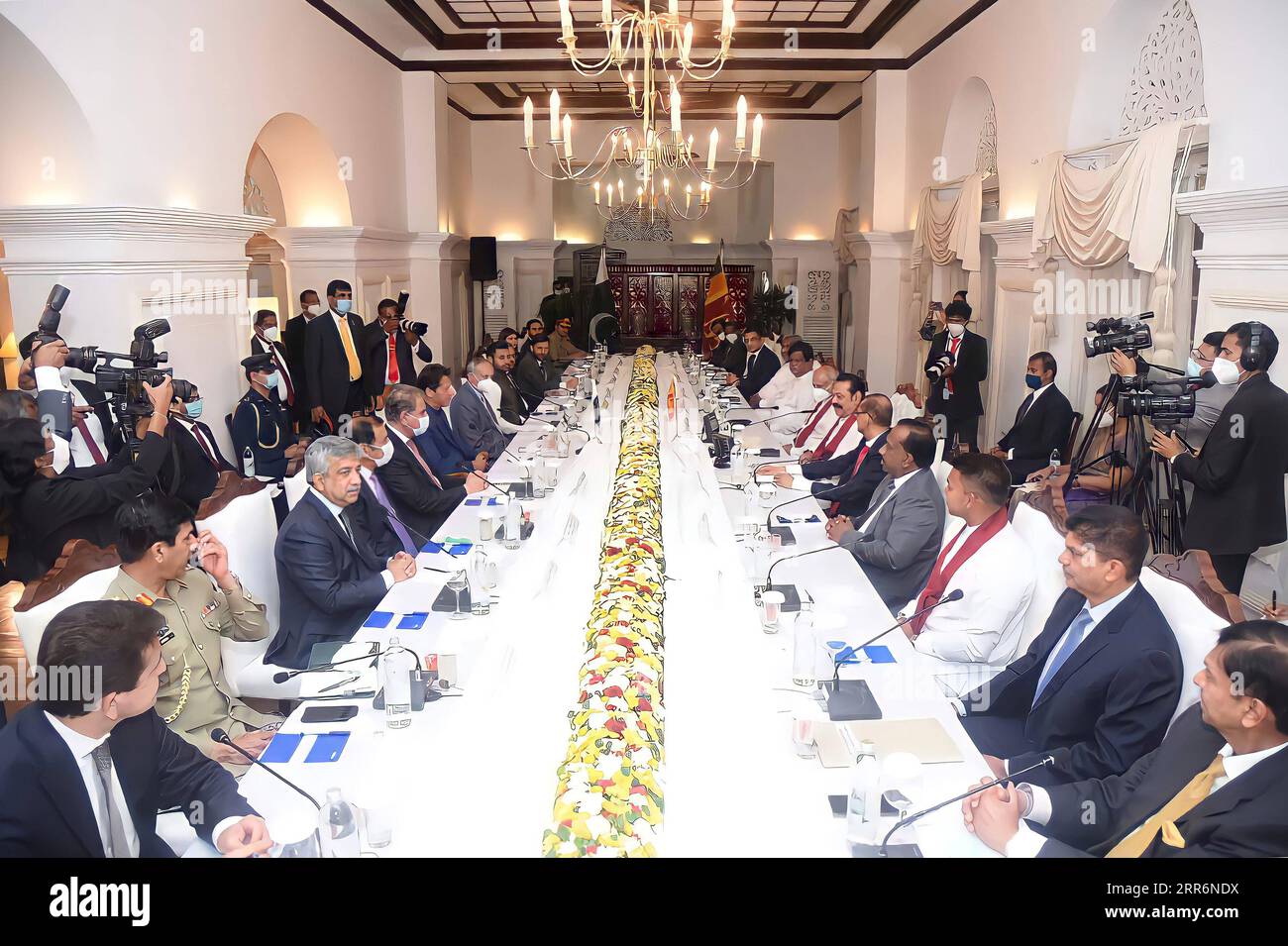 Temple trees residence sri lanka hi-res stock photography and images ...