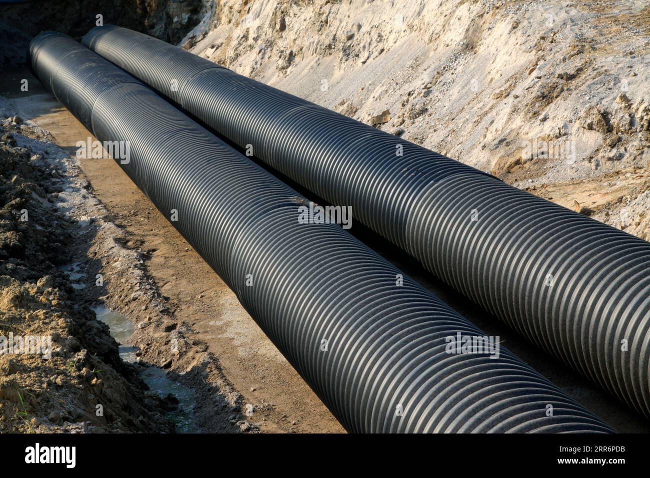 Black plastic pipe hi-res stock photography and images - Alamy
