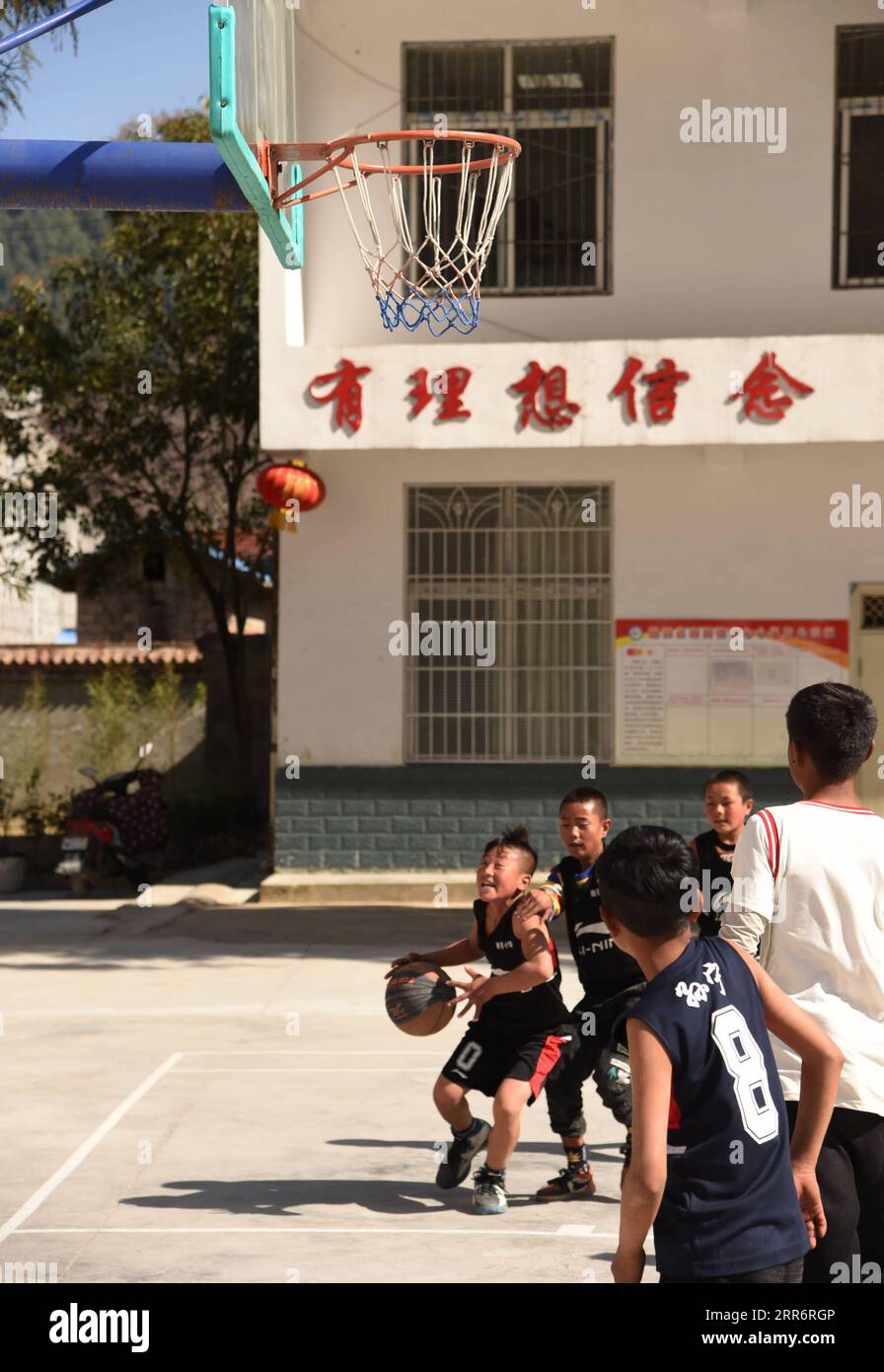 1st grade basketball hi-res stock photography and images - Alamy