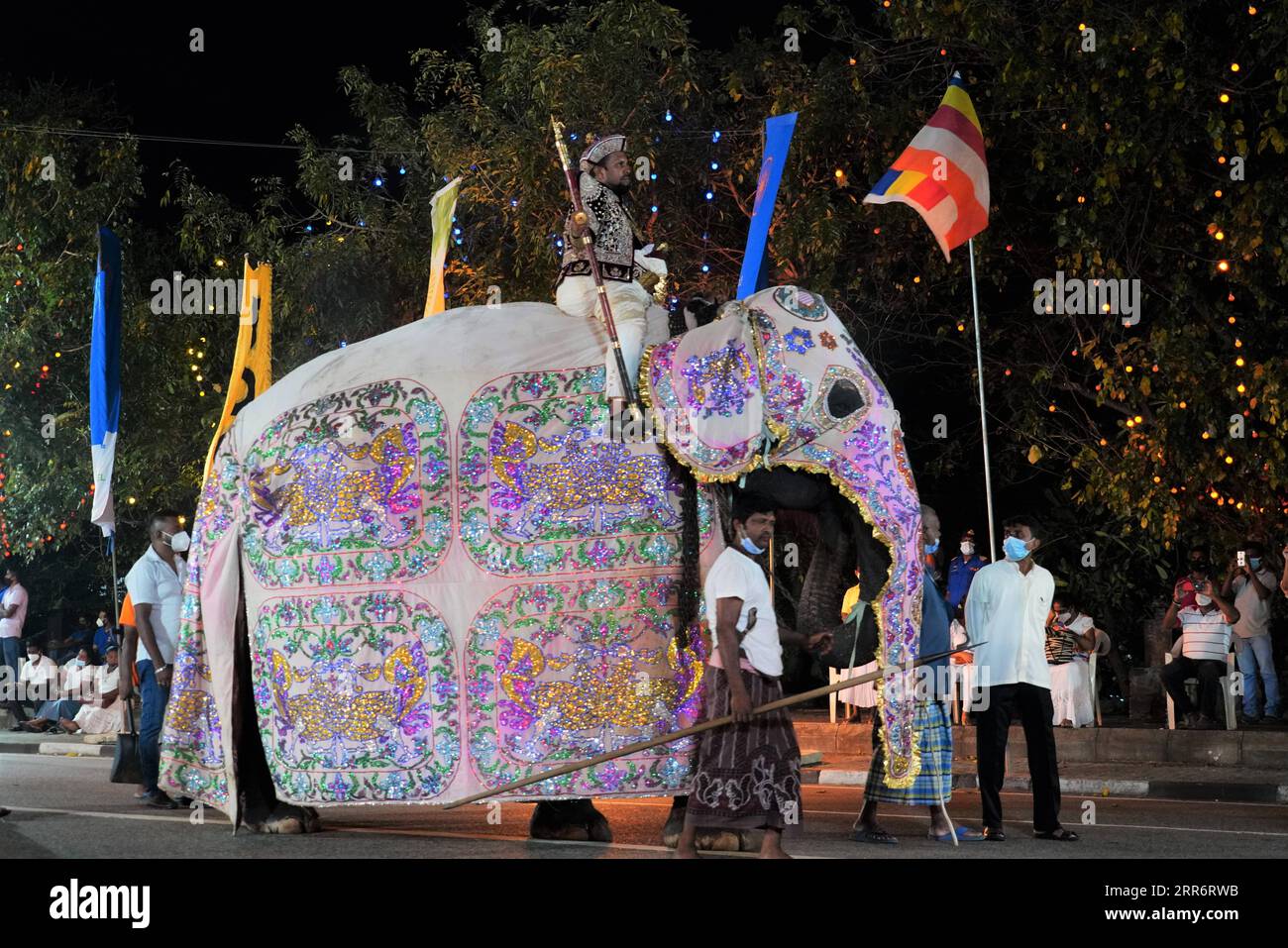 Navam perahera colombo sri lanka hi-res stock photography and images ...