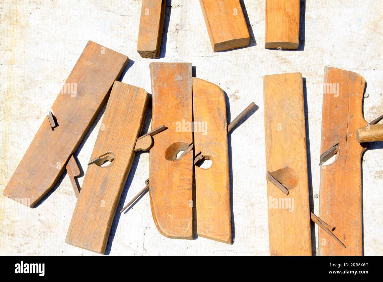 Traditional woodworking hi-res stock photography and images - Alamy