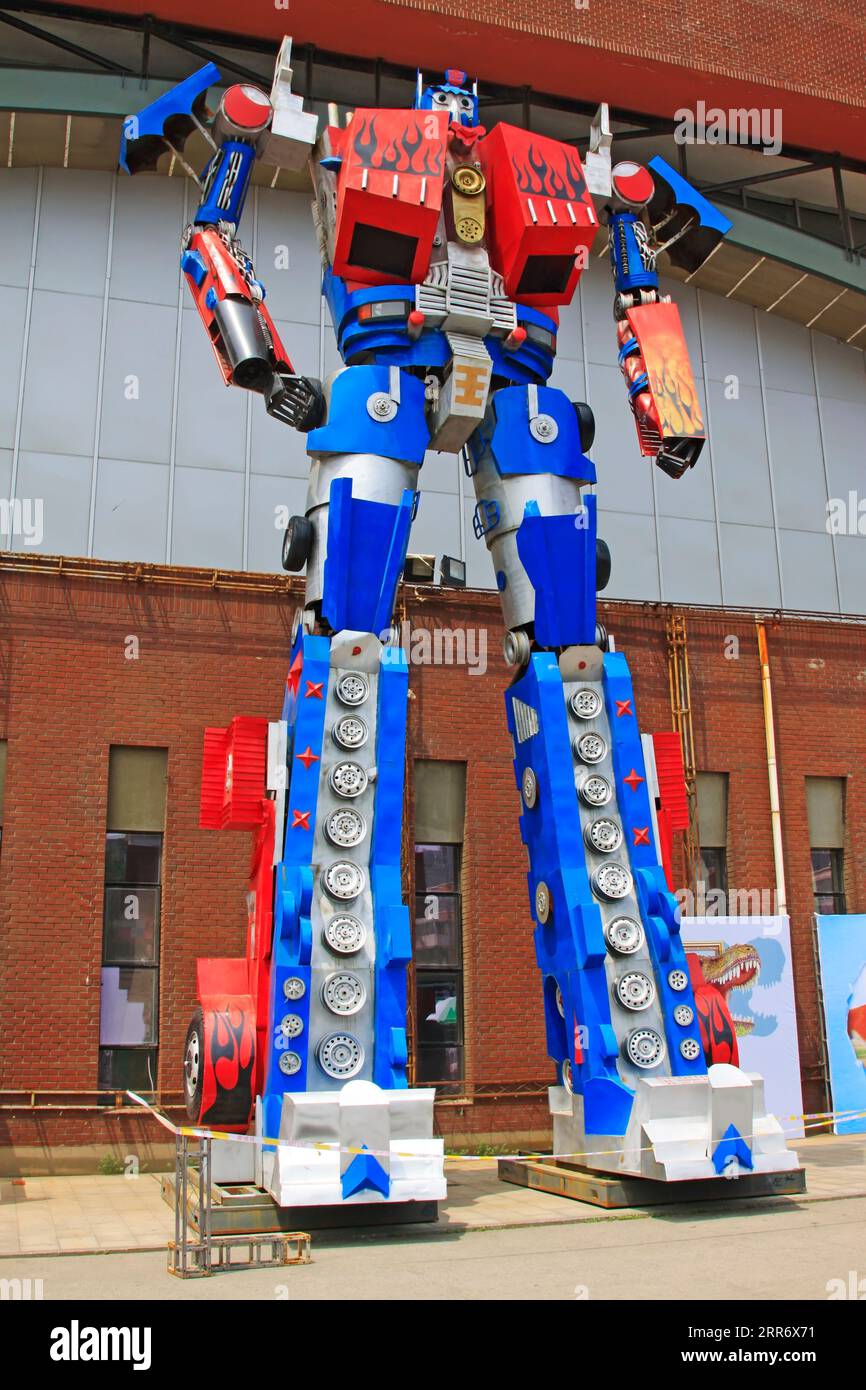 Transformers feet hi-res stock photography and images - Alamy