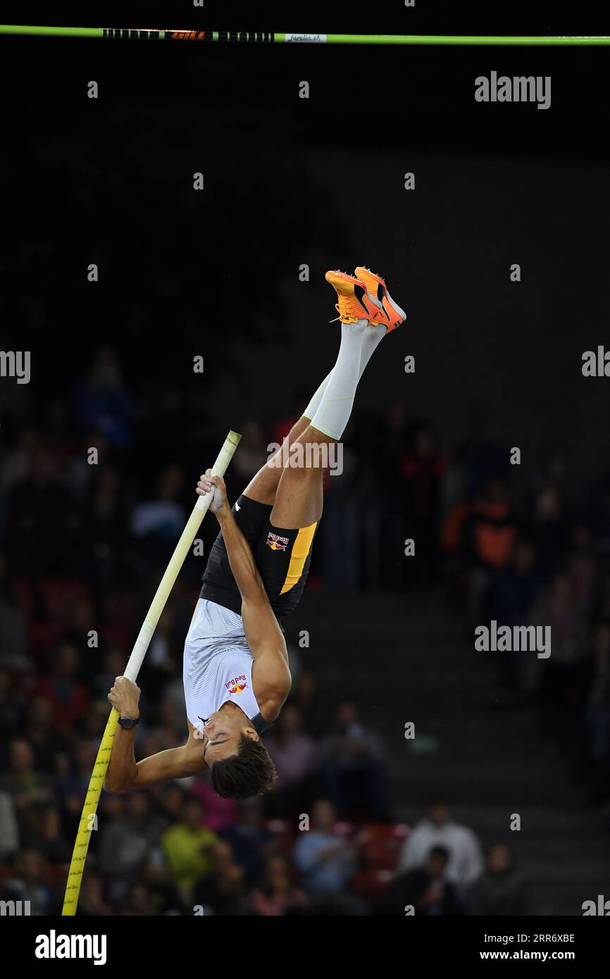 Jiro mochiuzki image sport hi-res stock photography and images - Alamy