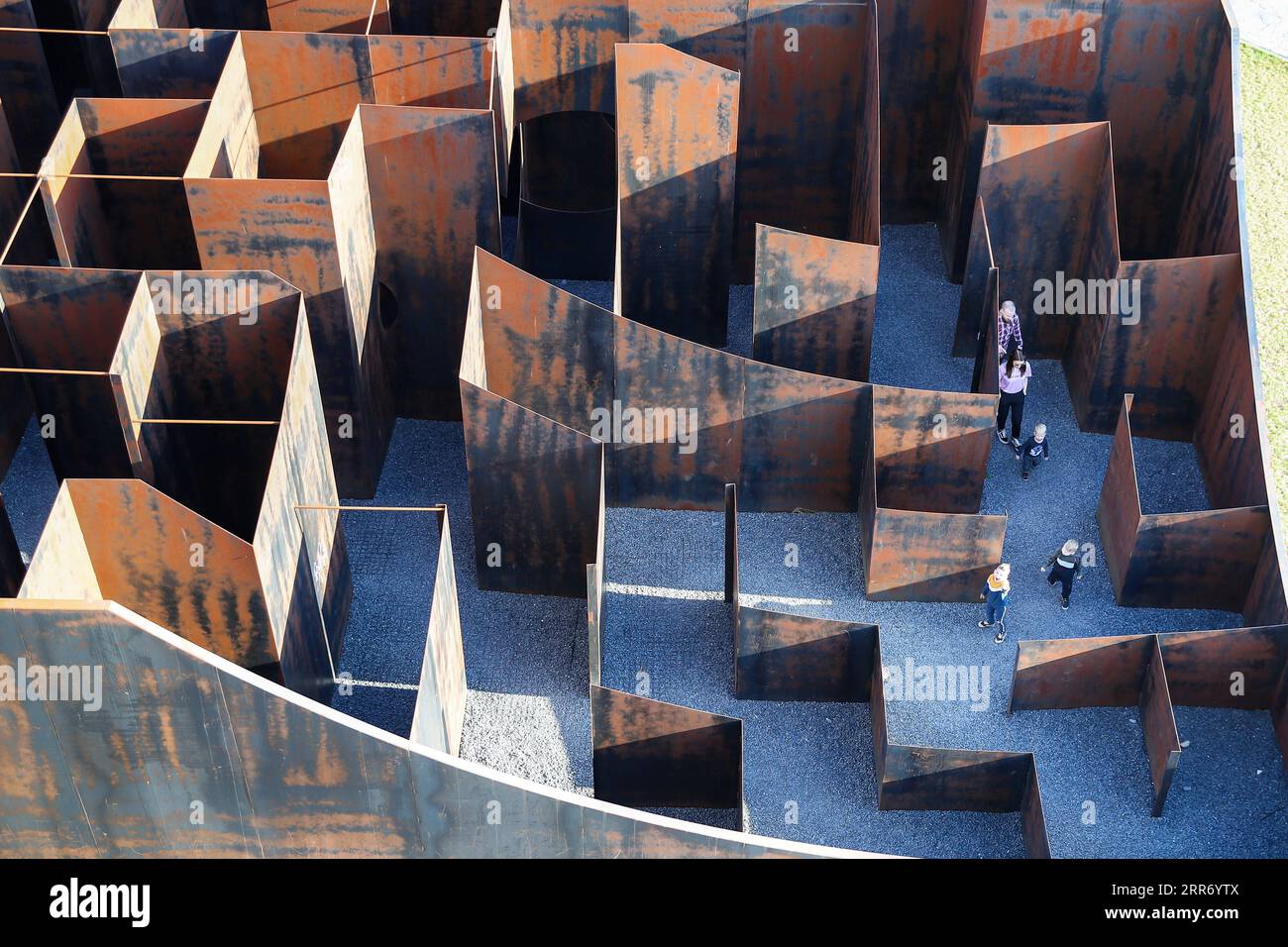 C mine maze hi-res stock photography and images - Alamy