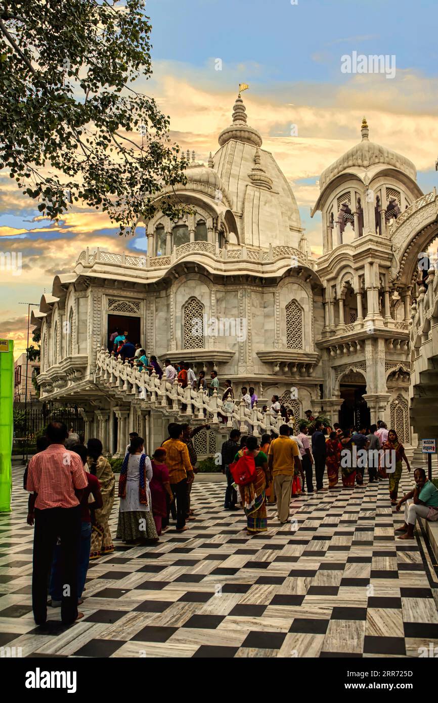 Vrindavan, Uttar Pradesh, October 19th 2019: People standing on que to ...