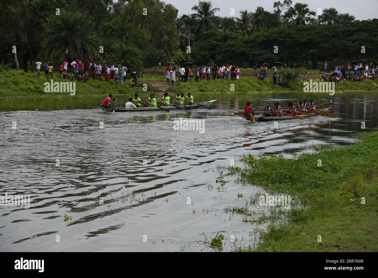 Kolkata, India. 06th Sep, 2023. Traditional 8th annual boat race ...