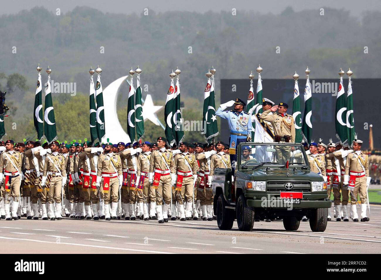 Pakistan islamabad military hi-res stock photography and images - Alamy