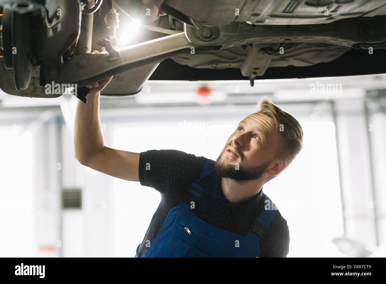 Car mechanic person hi-res stock photography and images - Alamy