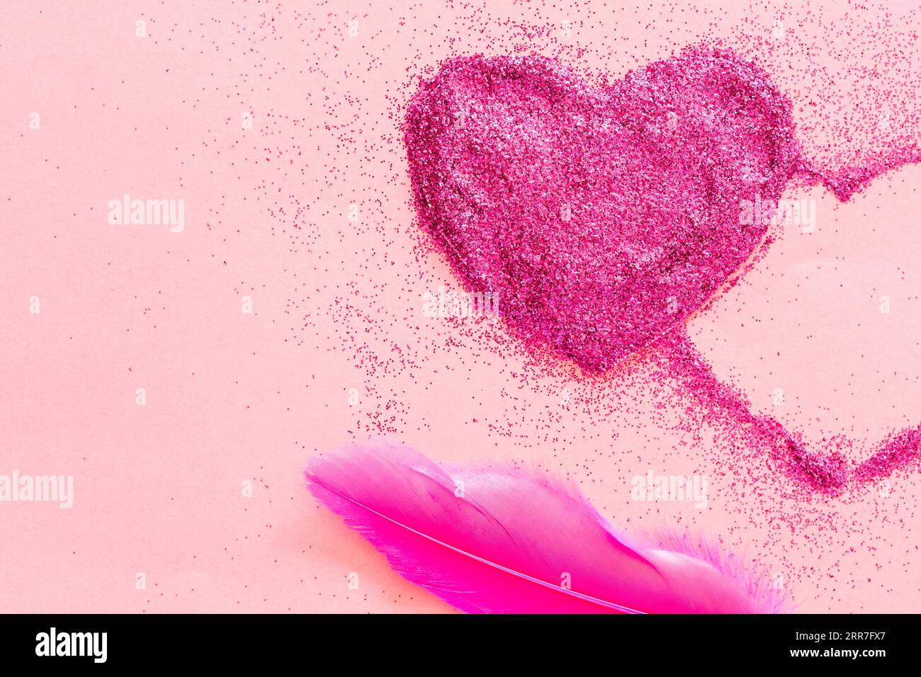 Feather bed vintage hi-res stock photography and images - Alamy