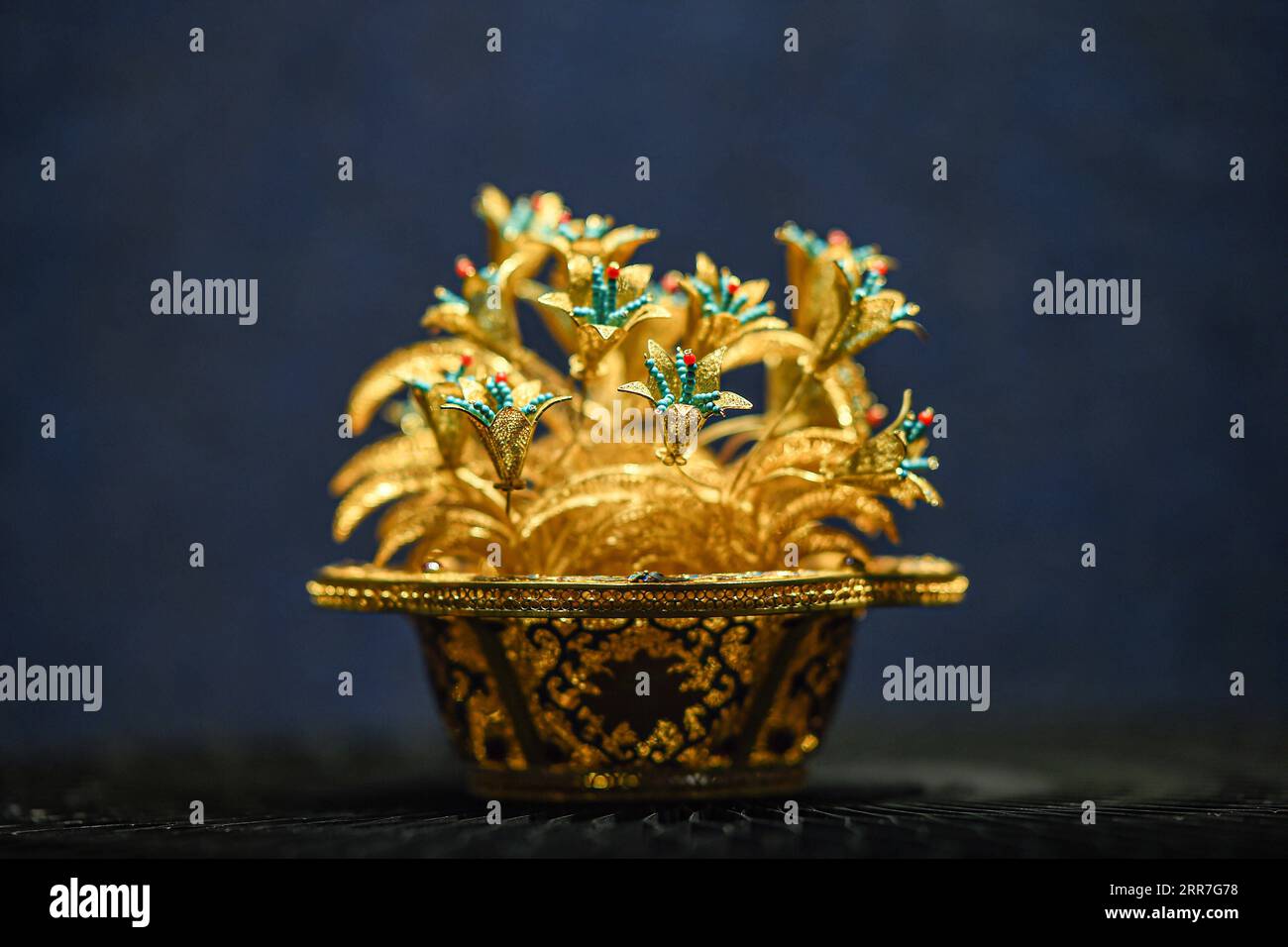 Exhibition filigre hi-res stock photography and images - Alamy